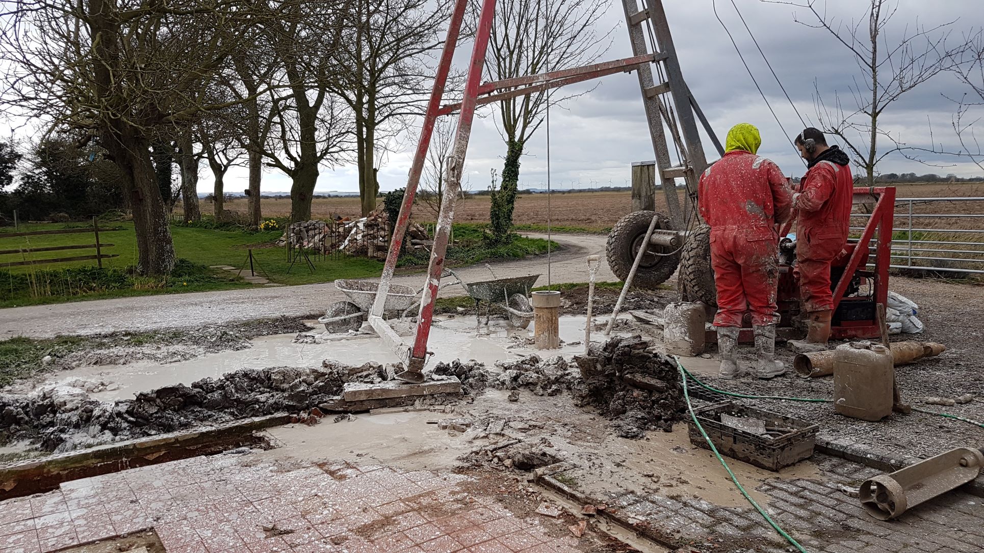 Ings Farm Holidays-borehole_installation